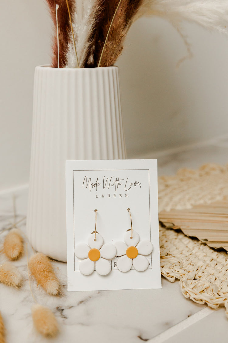 Made With Love, Lauren