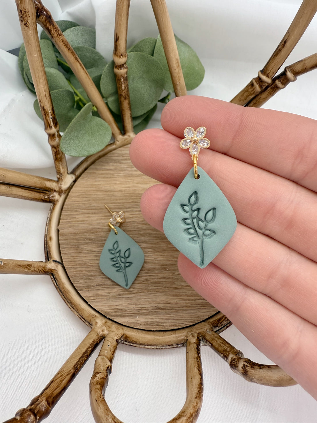 Made With Love, Lauren